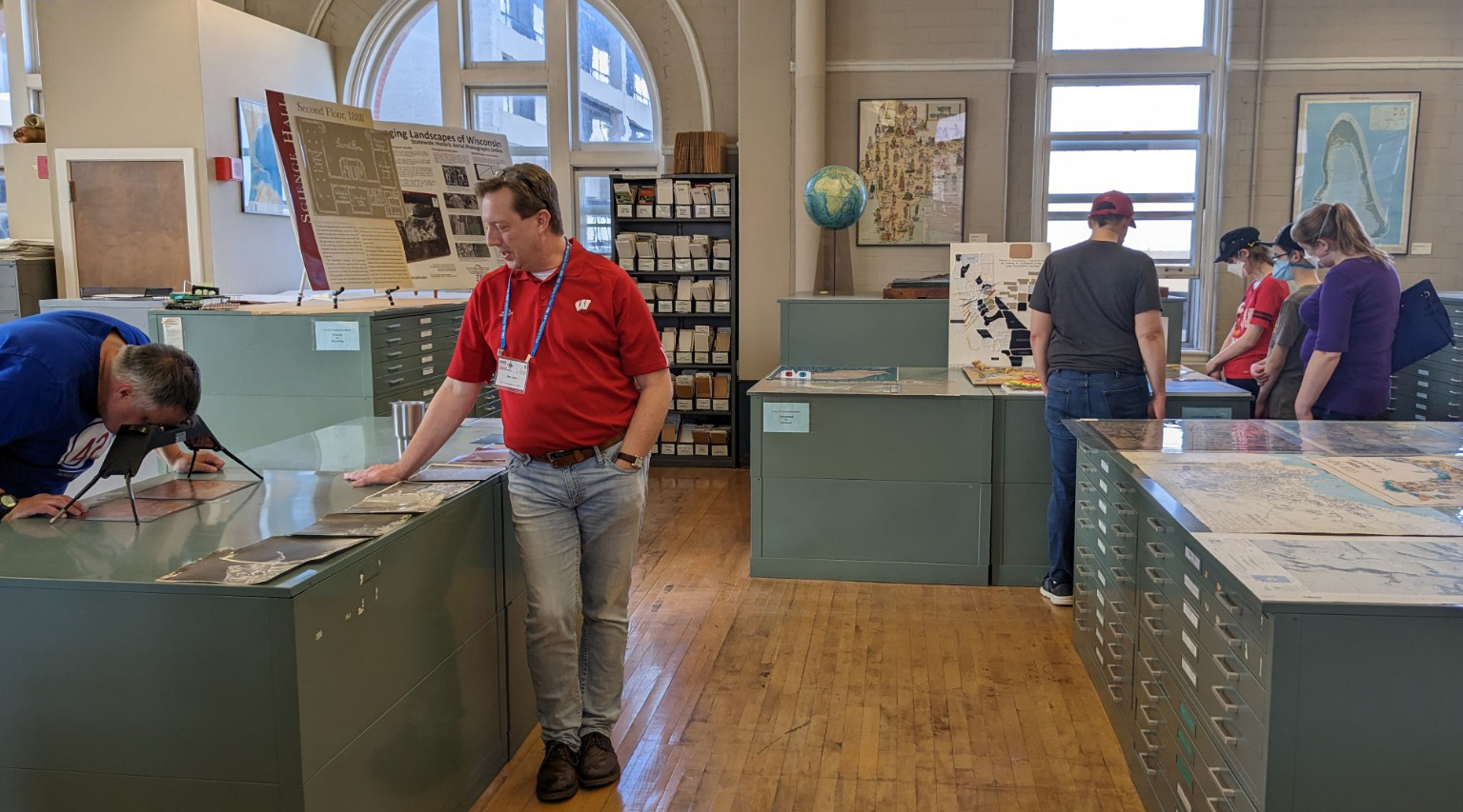 UW Science Expeditions Open House held in Science Hall - MadGeogNews